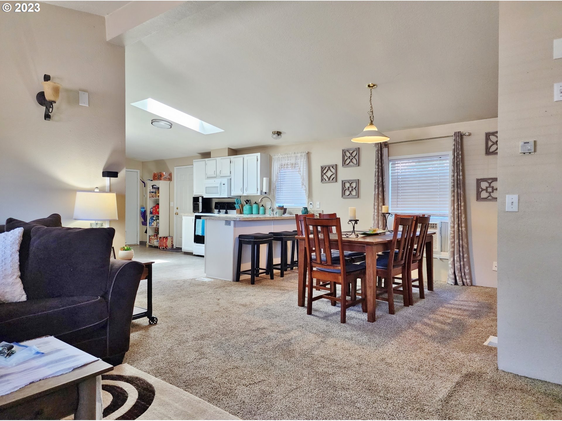 RMLSweb - Photo Viewer