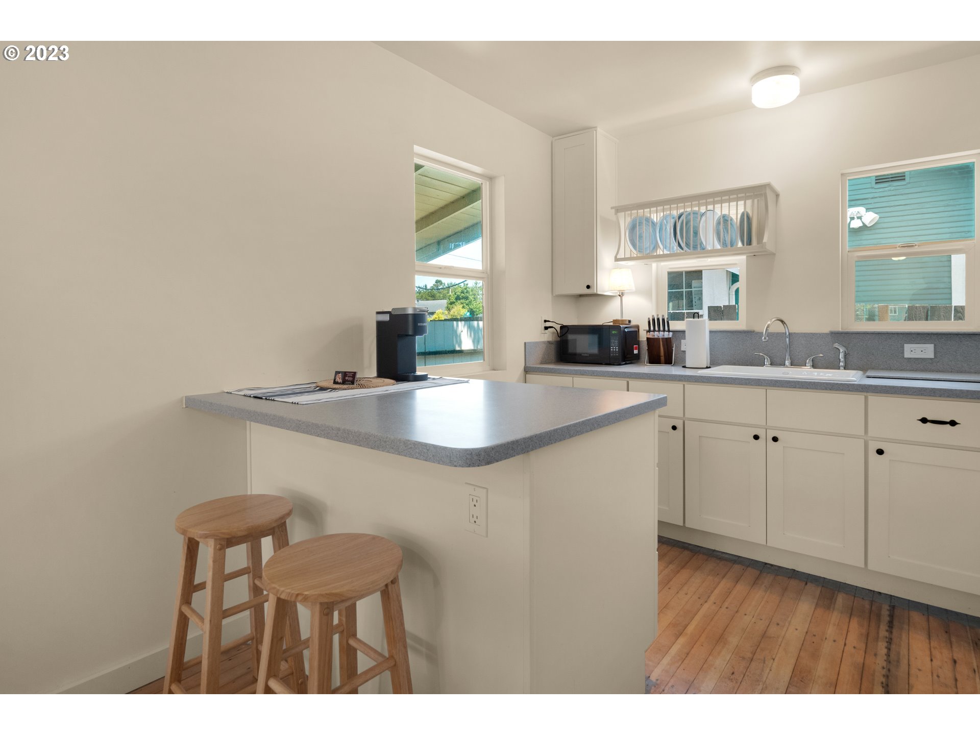 RMLSweb - Photo Viewer