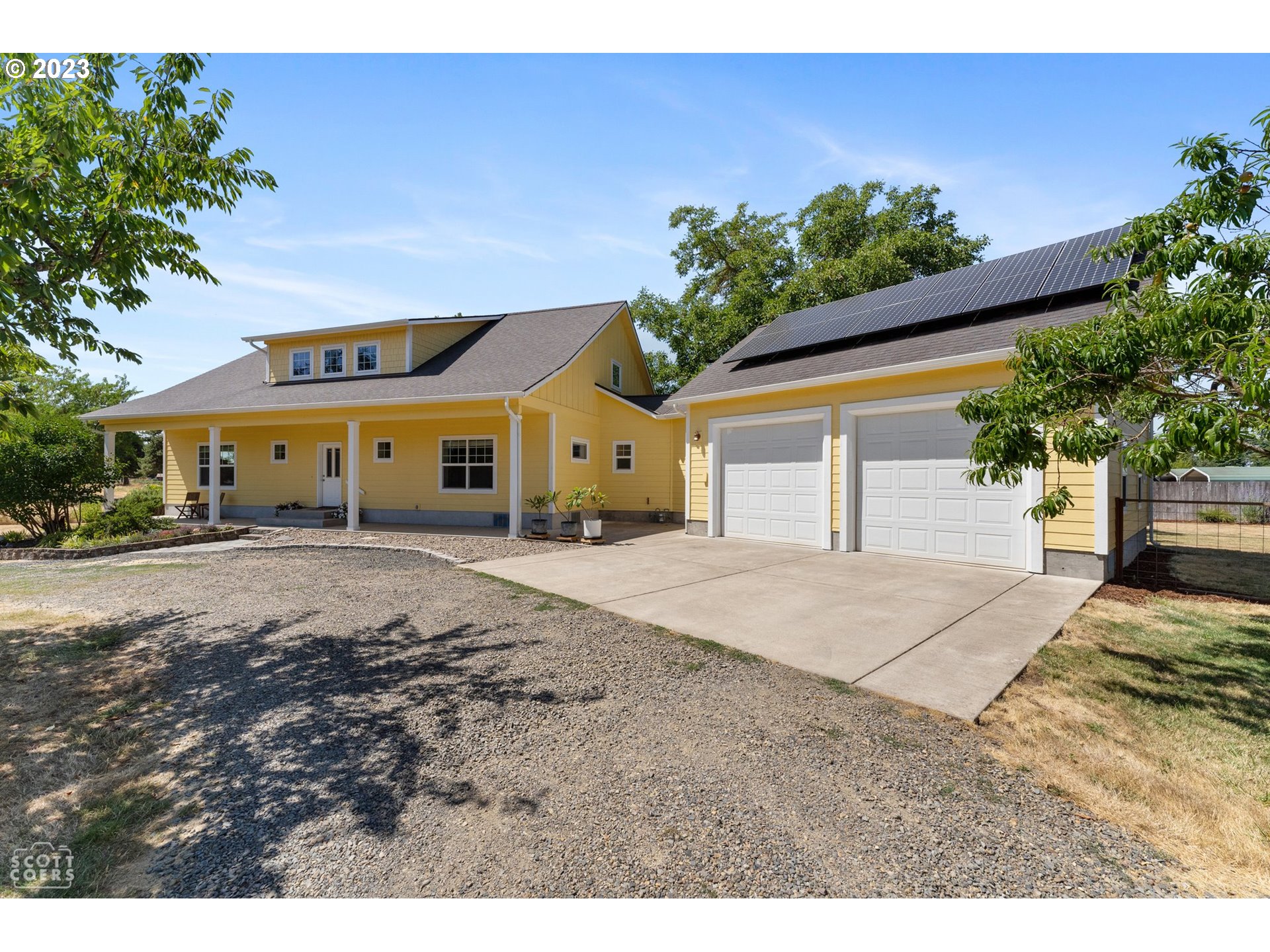 RMLSweb - Photo Viewer