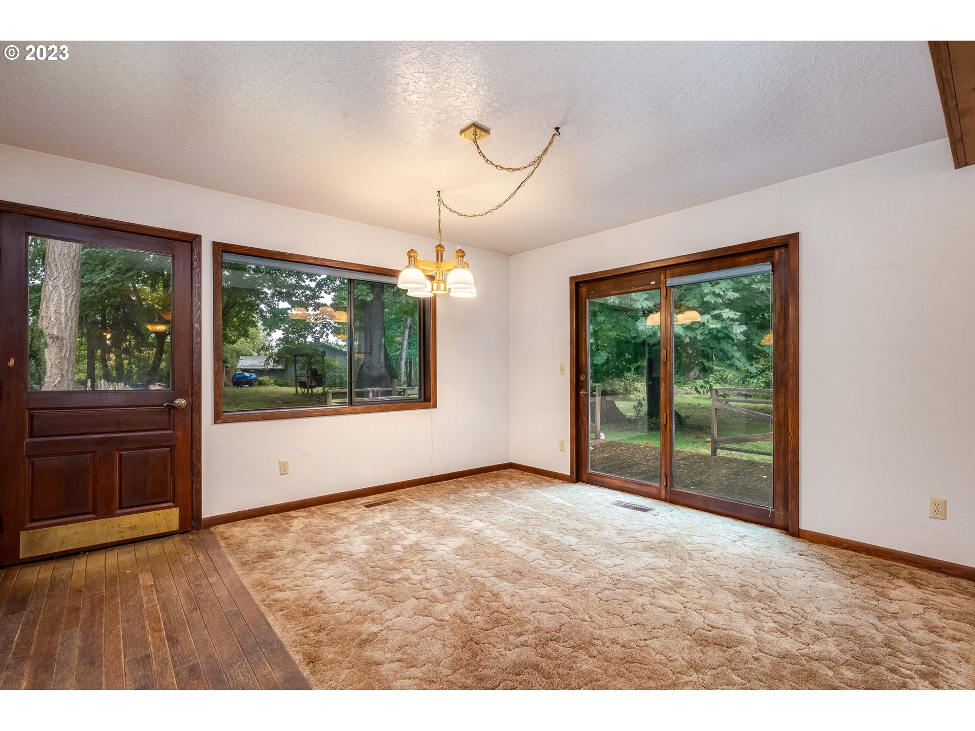 RMLSweb - Photo Viewer